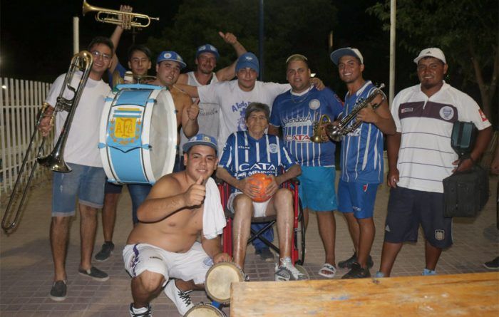 El Loco Julio cumplió 79 años y tuvo su fiesta en la Bodega