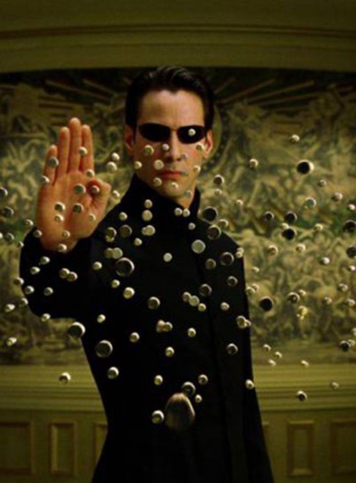 Matrix vuelve y en forma de fichas