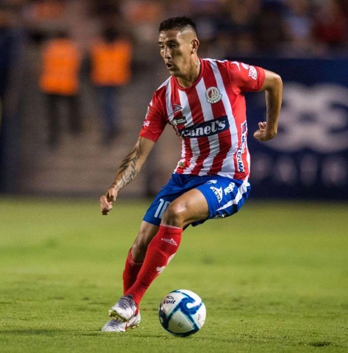 Ricky Centurión, en serios problemas