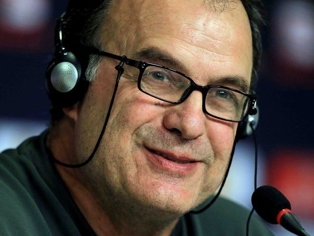 El Loco Bielsa está en la carpeta del Real Madrid