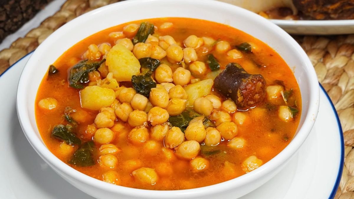 Cómo preparar Potaje de garbanzos: la receta del guiso español con 10 ...