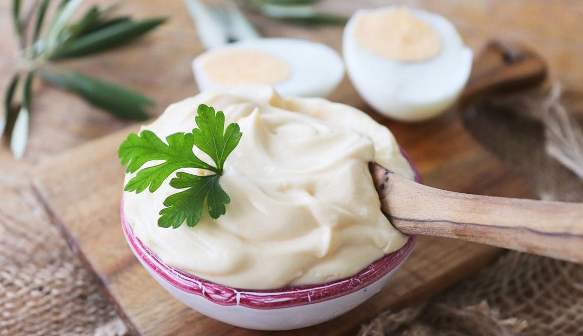 Receta de mayonesa casera con huevo duro