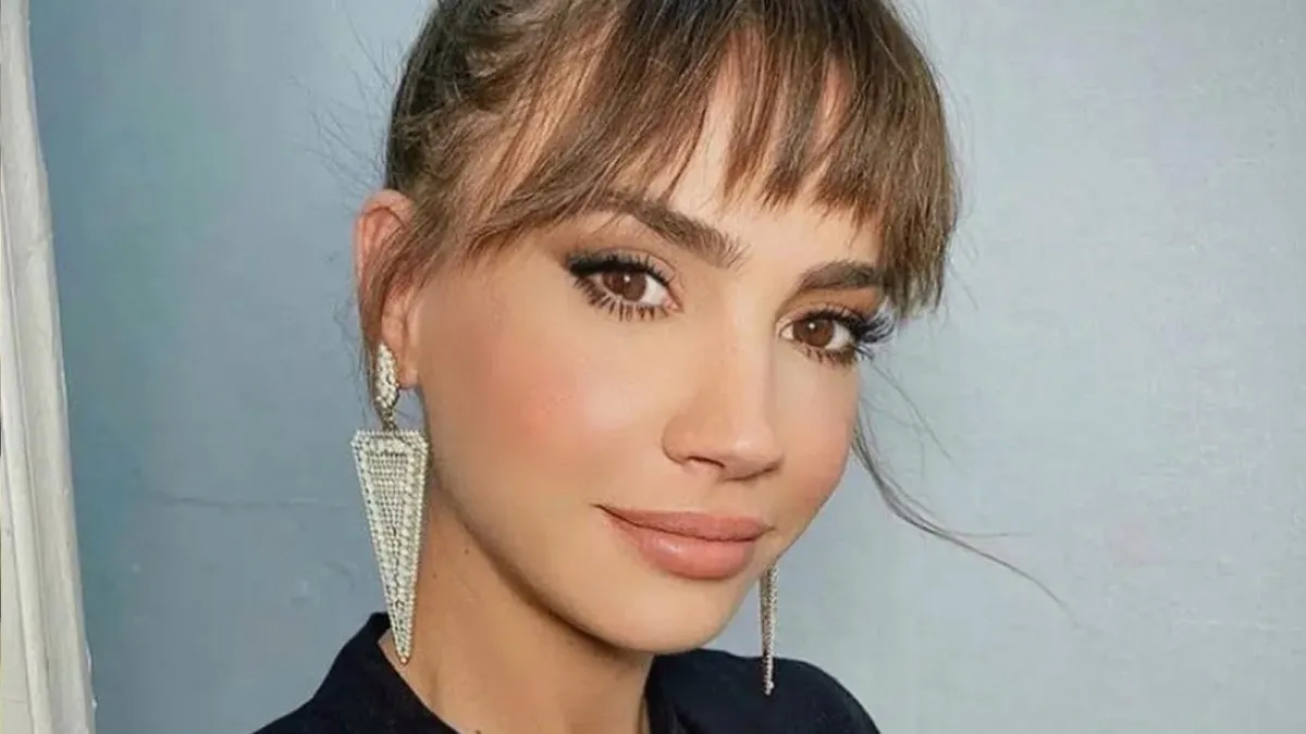 Celeste Cid se muestra en corpiñito ultra shiny y paraliza la fiesta más top