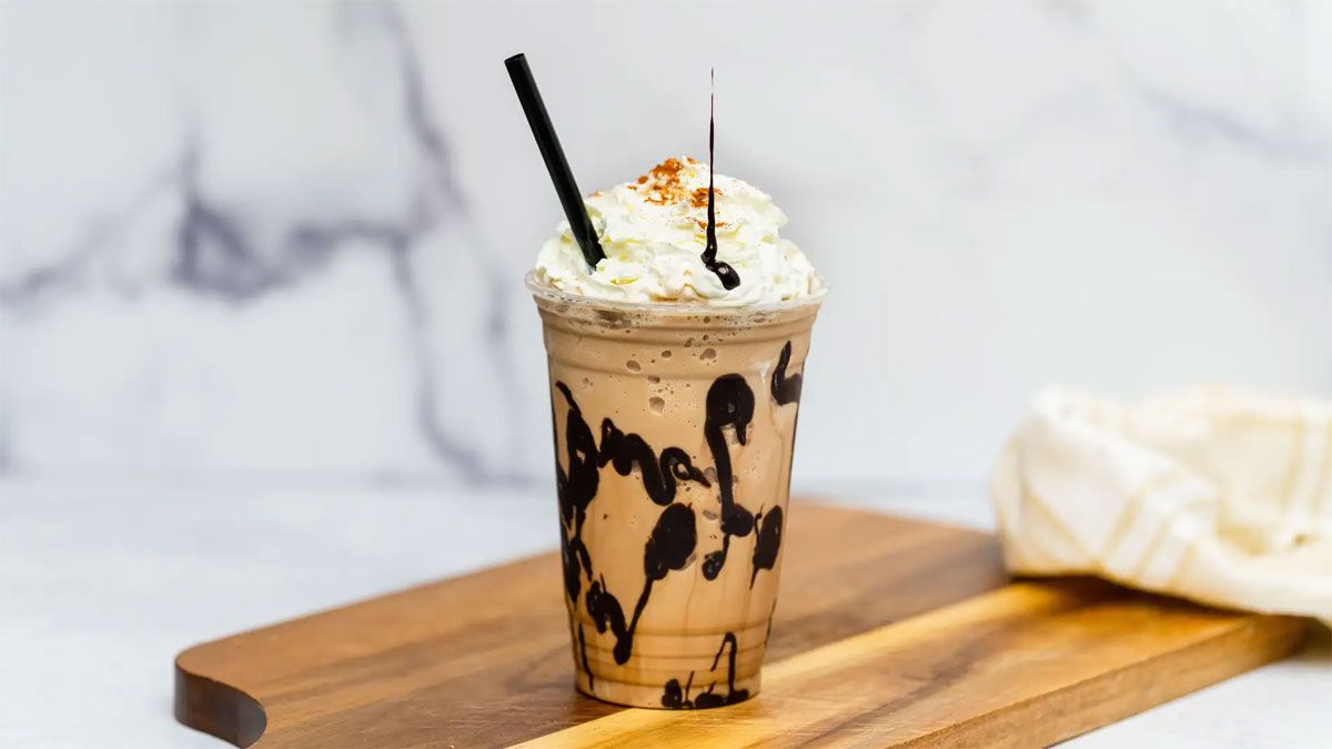Receta del Frappuccino más rico del mundo en sólo 5 minutos