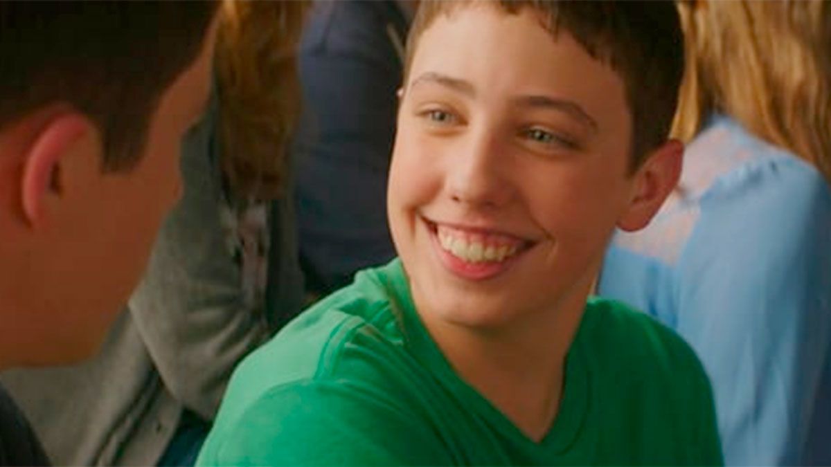 Así luce, y muy cambiado, el actor que interpretó a Champ en Escalofríos