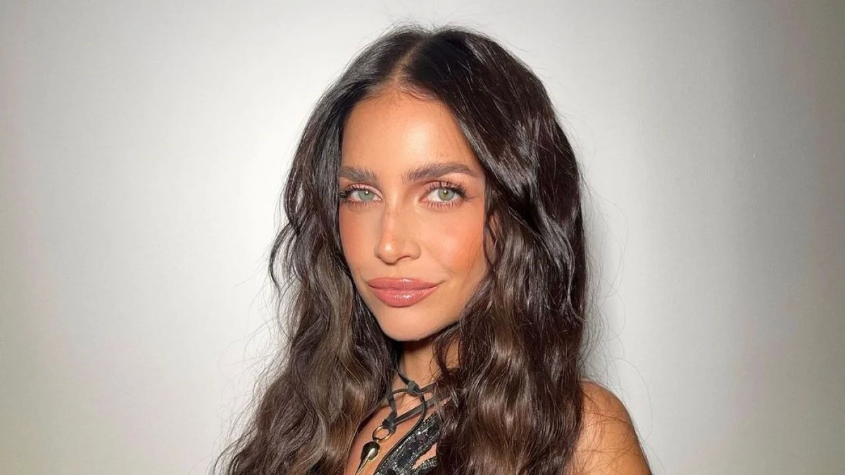 Zaira Nara, transparencias a full y una bikini para el infarto