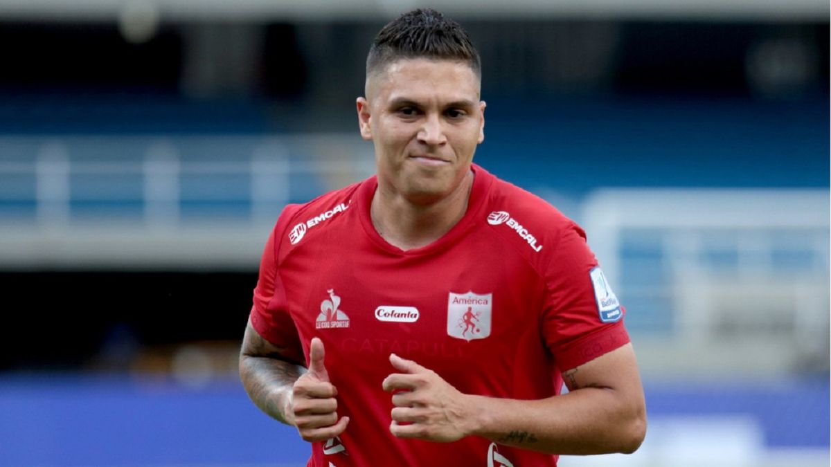 Juanfer Quintero mandó al frente a Racing y reveló el motivo por el que ...