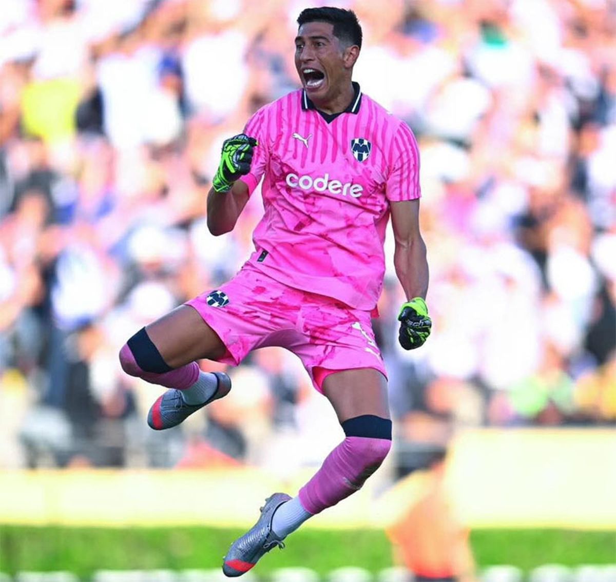 Esteban Andrada debutó en un club europeo y ya cosechó elogios: qué ...