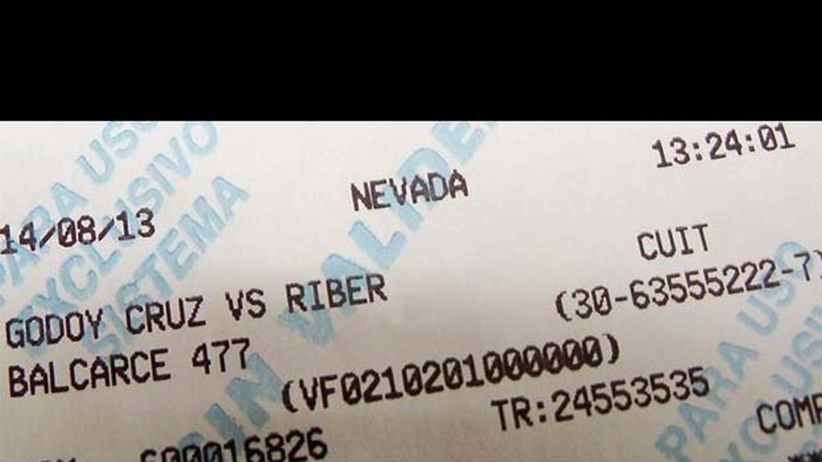 Hincha del millonario se queja por el ticket que recibió al comprar una ...