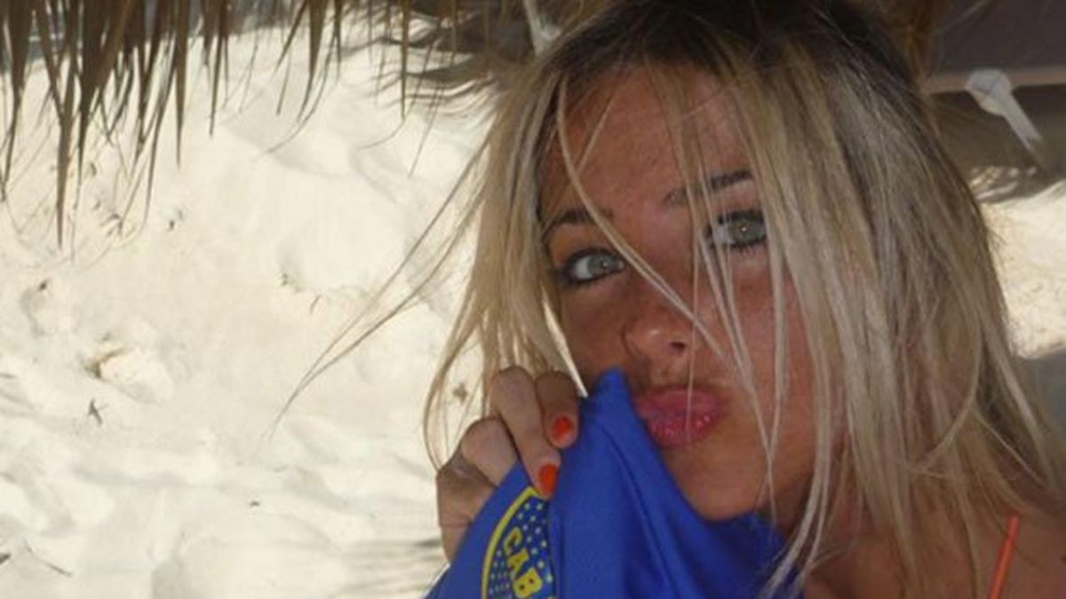 Más hot que nunca, Sol Rivas saludó al hincha boquense