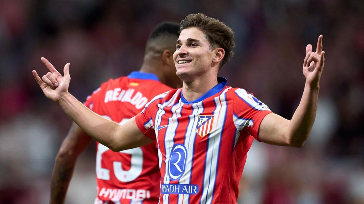Julián Álvarez se sacó la espina y anotó en la goleada de Atlético de ...