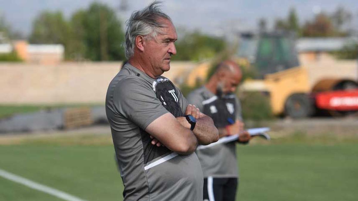 El Chaucha metió mano en el equipo para volver al triunfo
