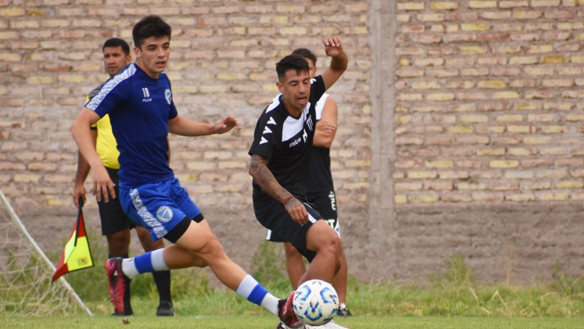 Gimnasia y Esgrima jugó y ganó su primer amistoso de pretemporada ...