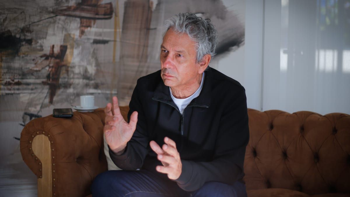 El abogado Alejandro Poquet y su nuevo libro: un delito sexual que ...