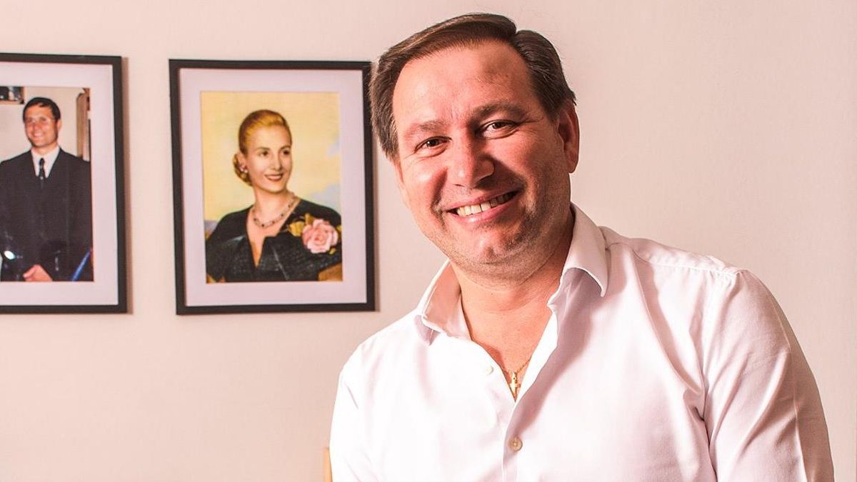 Roberto Righi otorgó un aumento salarial del 51% para todo el personal ... Roberto Righi otorgó un aumento salarial del 51% para todo el personal ...
