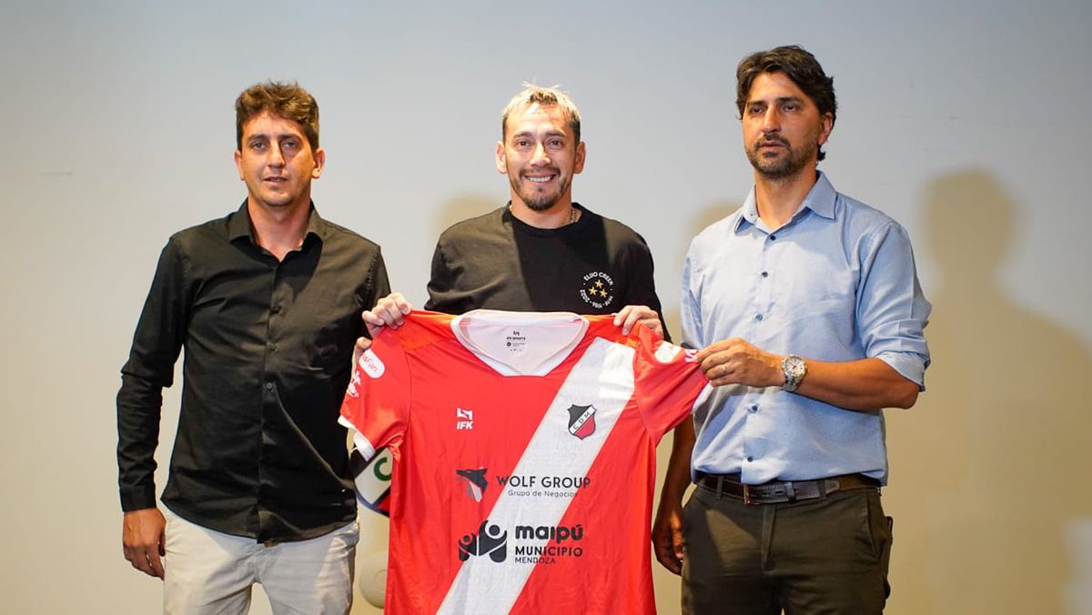 Deportivo Maipú inició una nueva era con Rubens Sambueza como DT