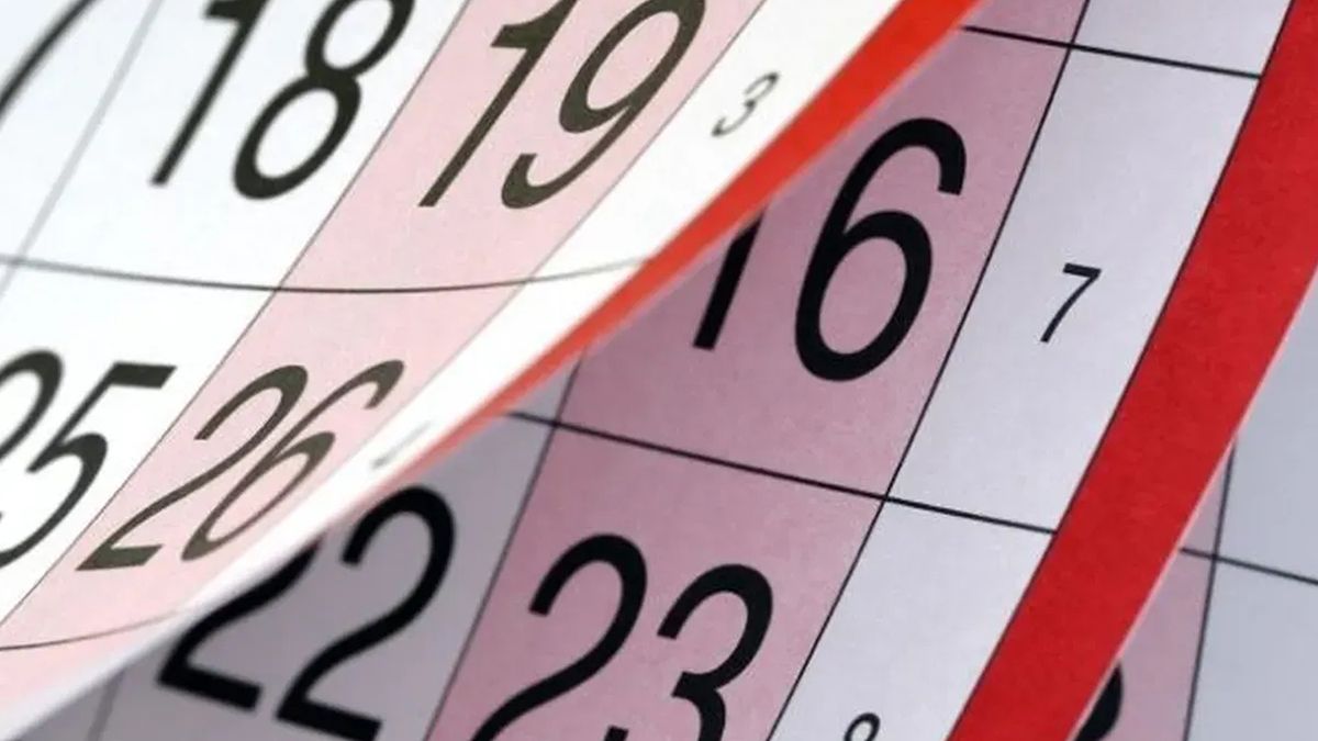 Cuándo caen los feriados del 1 y 25 de Mayo