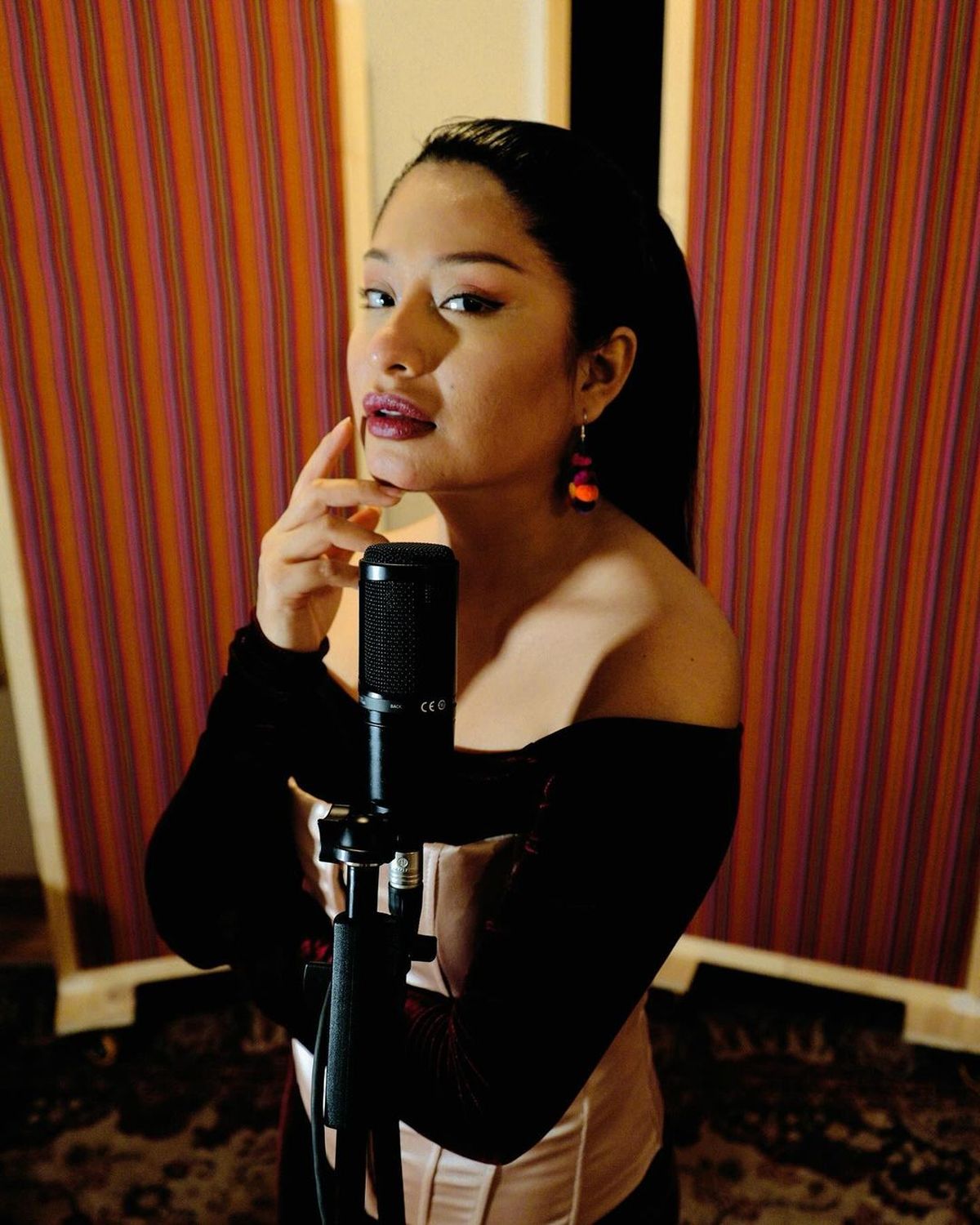 A sus 27 años, así se ve hoy Wendy Sulca, cantante de Cerveza, cerveza