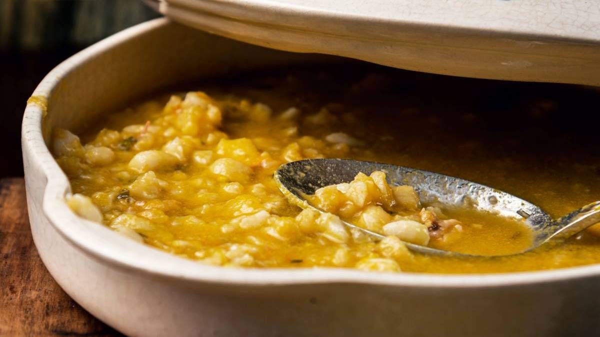Cómo preparar un Locro criollo: la receta del 25 de mayo, con 8 ...