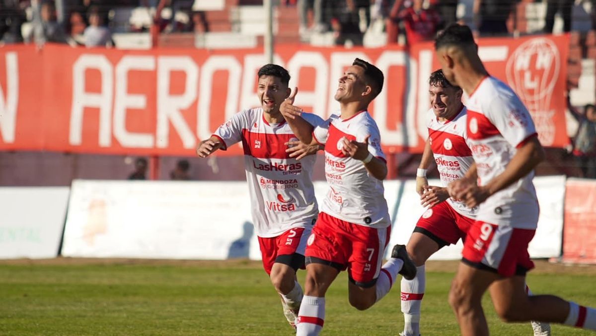 Luciano Ortega hizo su autocrítica tras la derrota de Huracán Las Heras