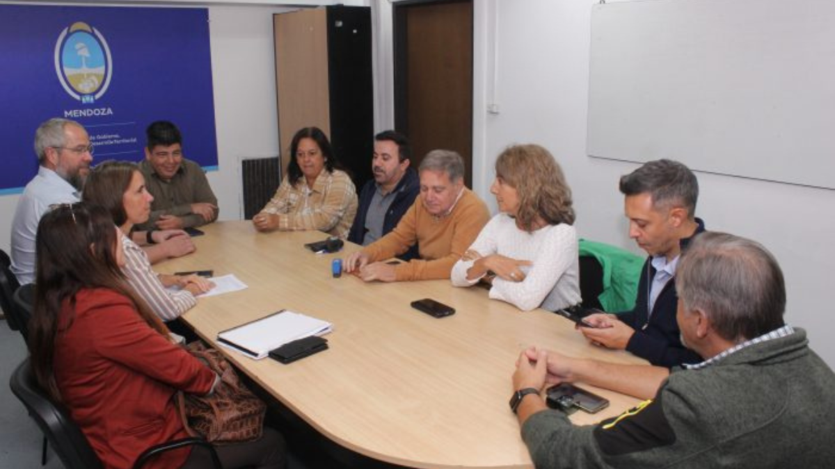 También Ampros Rechazó Una Nueva Oferta Salarial Del Gobierno Y Se