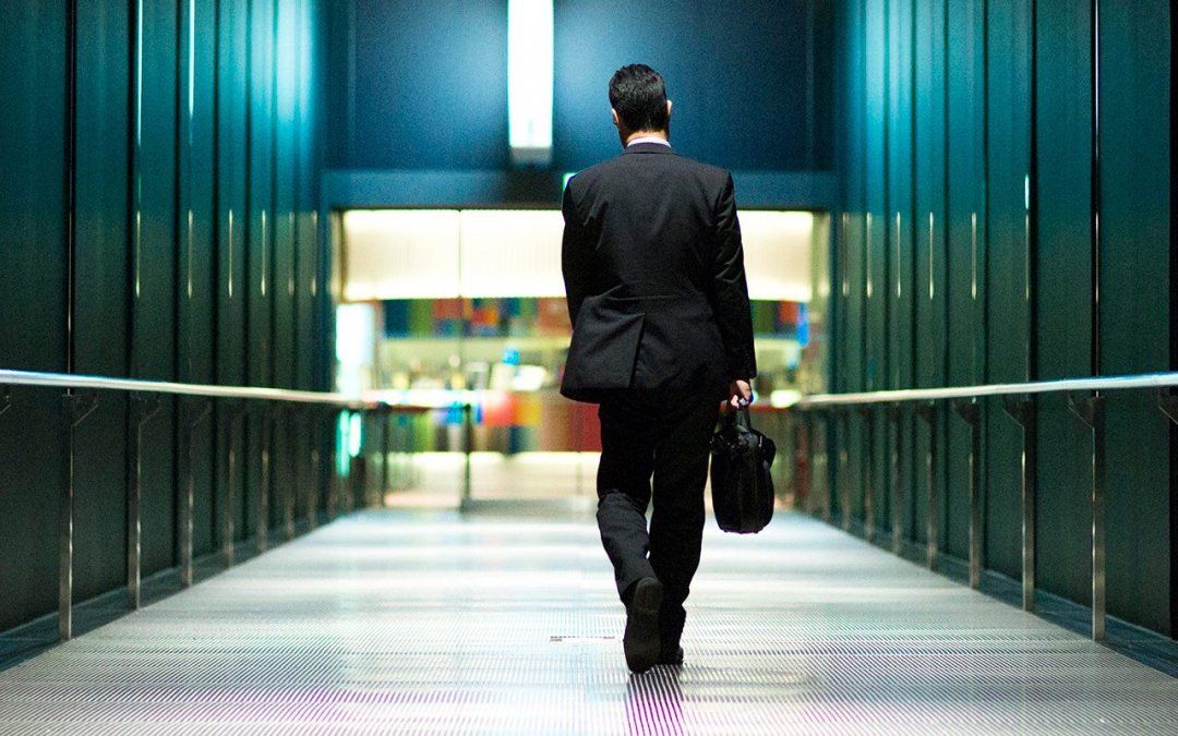 Llamalo de vuelta: la ventaja de contratar al personal retirado