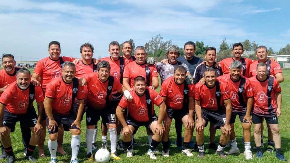 Un médico de 53 años sufrió un infarto fulminante y murió mientras ...