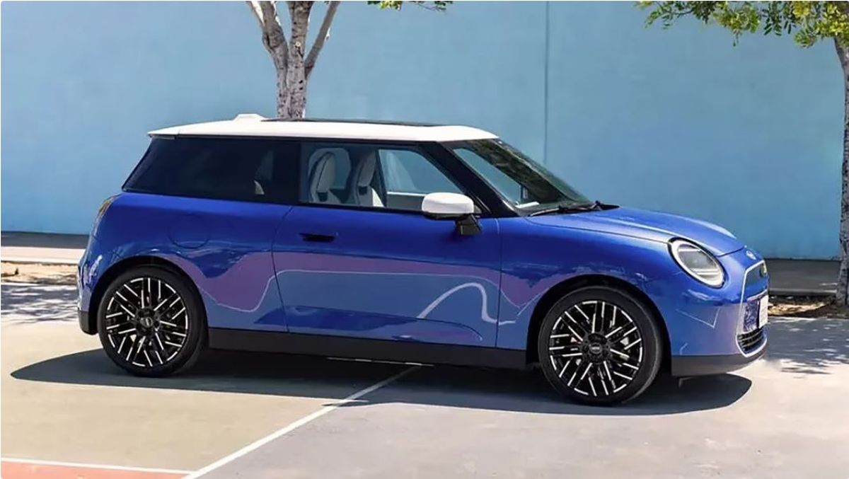 Así es el nuevo Mini Cooper eléctrico, el auto que usa Antonela Roccuzzo