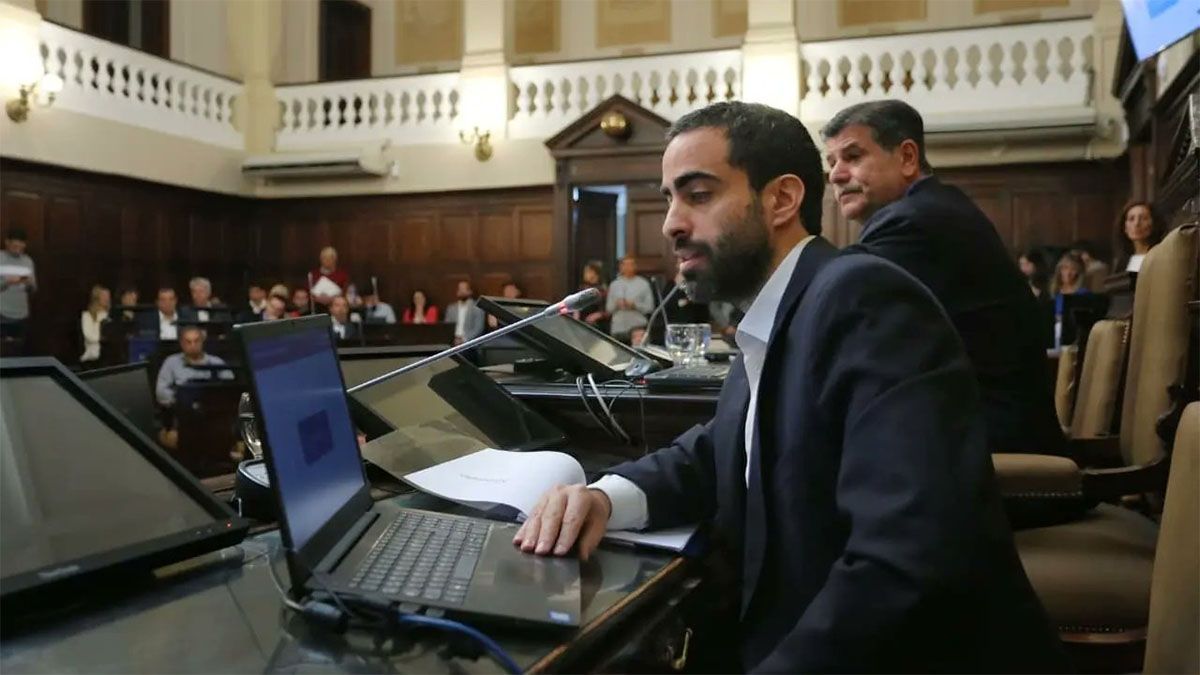 Fayad, sobre la negativa de un roll over de deuda: Anticipamos que ...