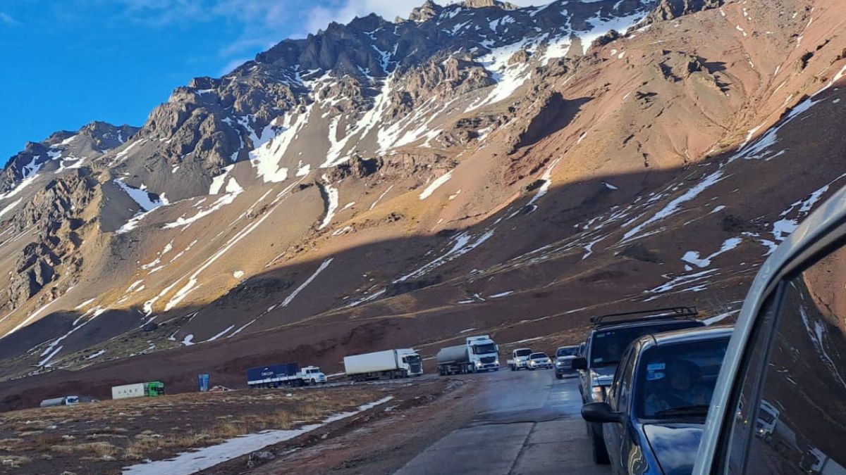 El paso a Chile está cerrado por alerta de nevadas en alta montaña