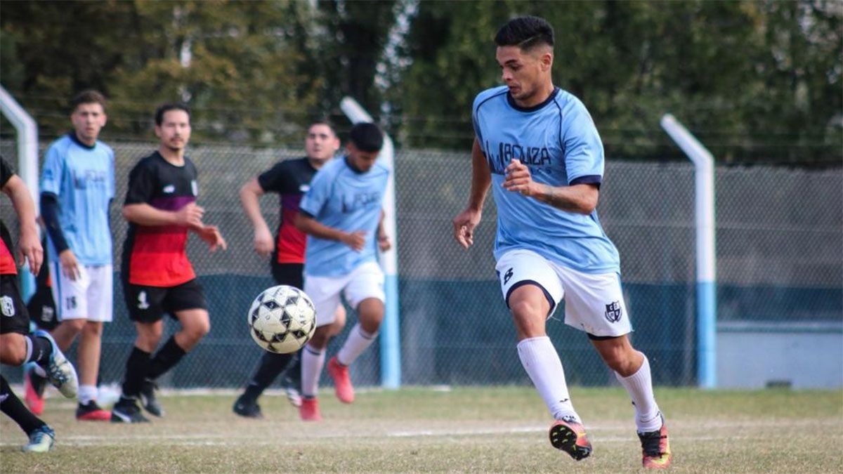 Adrián Morales, de la escuela Eficaz a la segunda división de Andorra