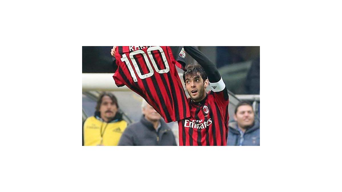 Kaká festejó su gol número 100 con la camiseta del Milan
