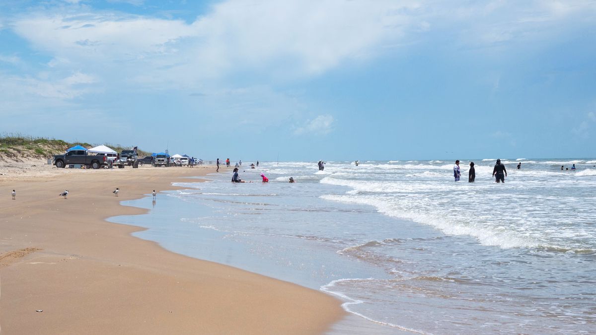 La playa de aguas cristalinas de Texas que está a menos de 2 horas de ...