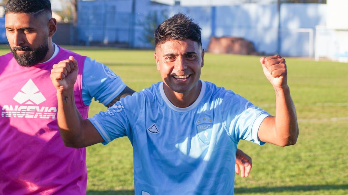 Oscar Amaya hizo delirar a los hinchas de Gutiérrez con un golazo