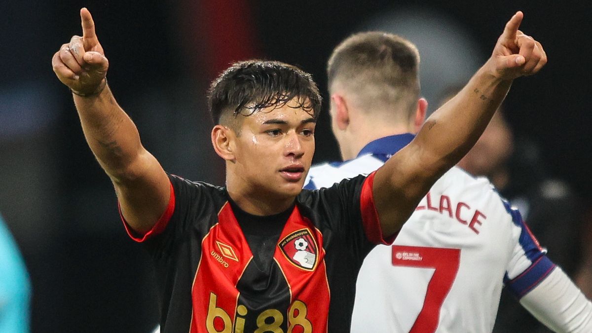 Lo vendieron, debutó en Inglaterra y volvió a la Selección argentina ...