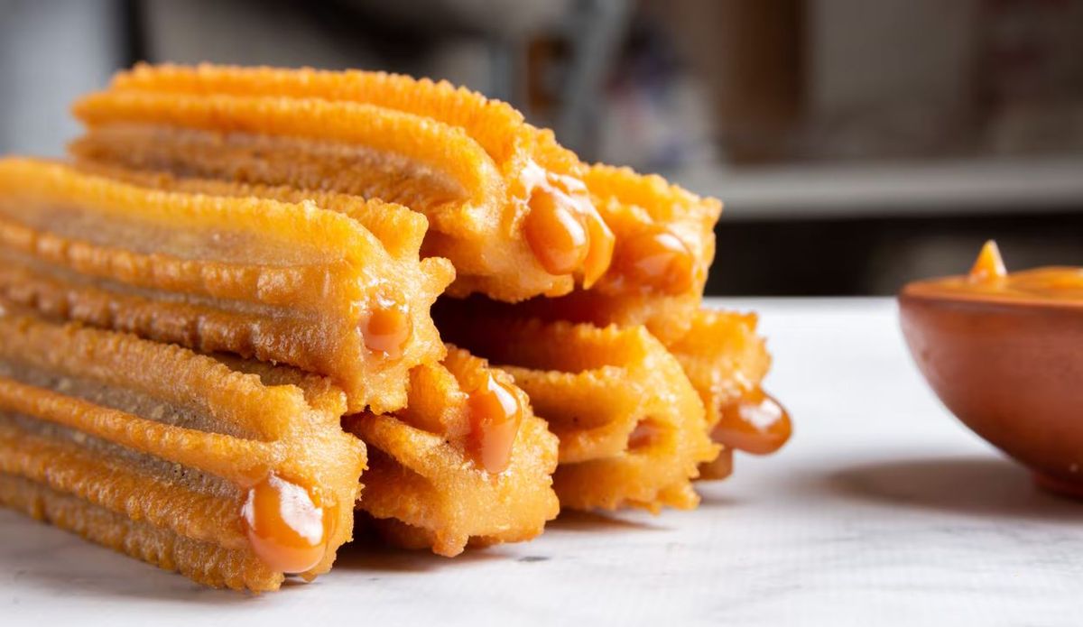 Cómo se hacen los Churros con dulce de leche: la receta con 4 ...