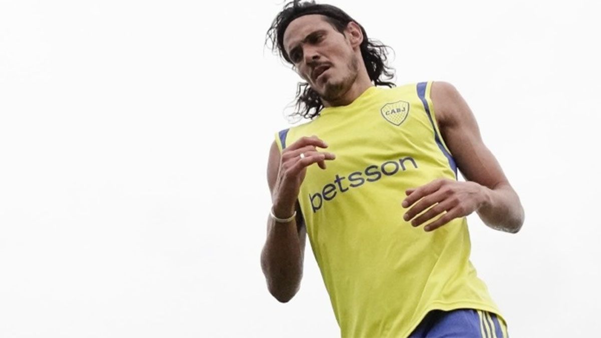 Edinson Cavani sumó otro dolor de cabeza en la práctica de Boca