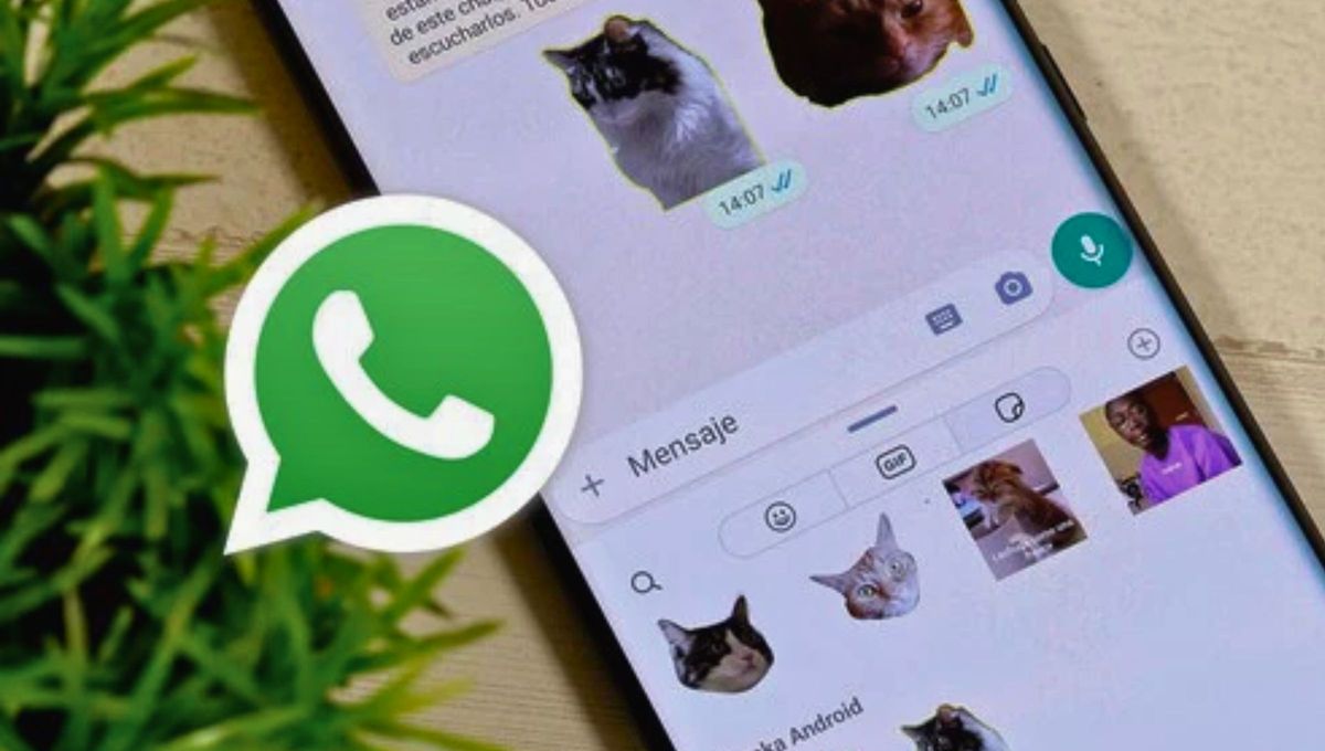Qué significa mandar muchos stickers por WhatsApp según la psicología