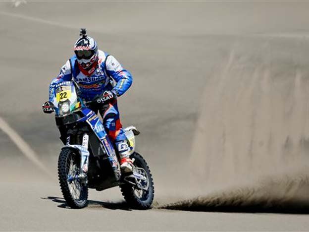 Alain Duclos se quedó con la sexta etapa en motos