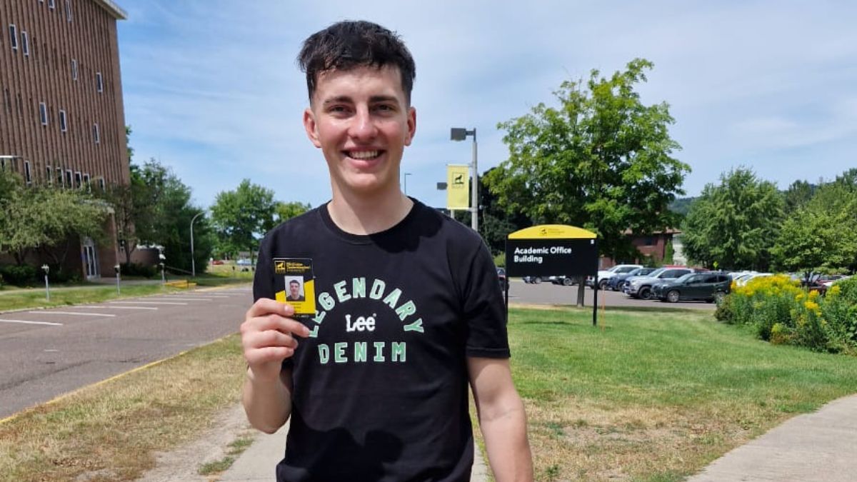 Un joven mendocino está entre los 13 argentinos becados por la ...