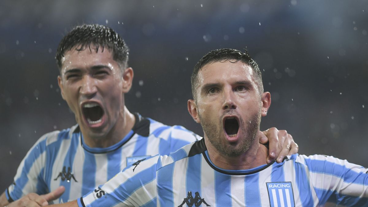 Quién Es Adrián Martínez Quien Pasó De Estar Preso A Ser El Goleador