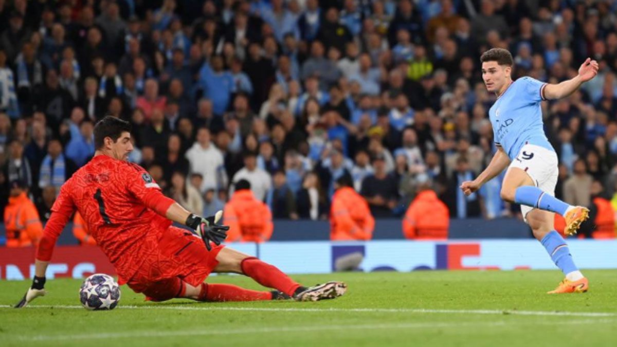 Manchester City, con gol de Julián Álvarez, aplastó al Real Madrid y es ...