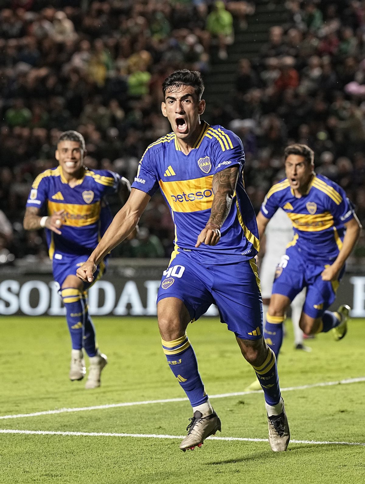 La emoción de Lautaro Di Lollo, el héroe de Boca ante Banfield, tras su ...