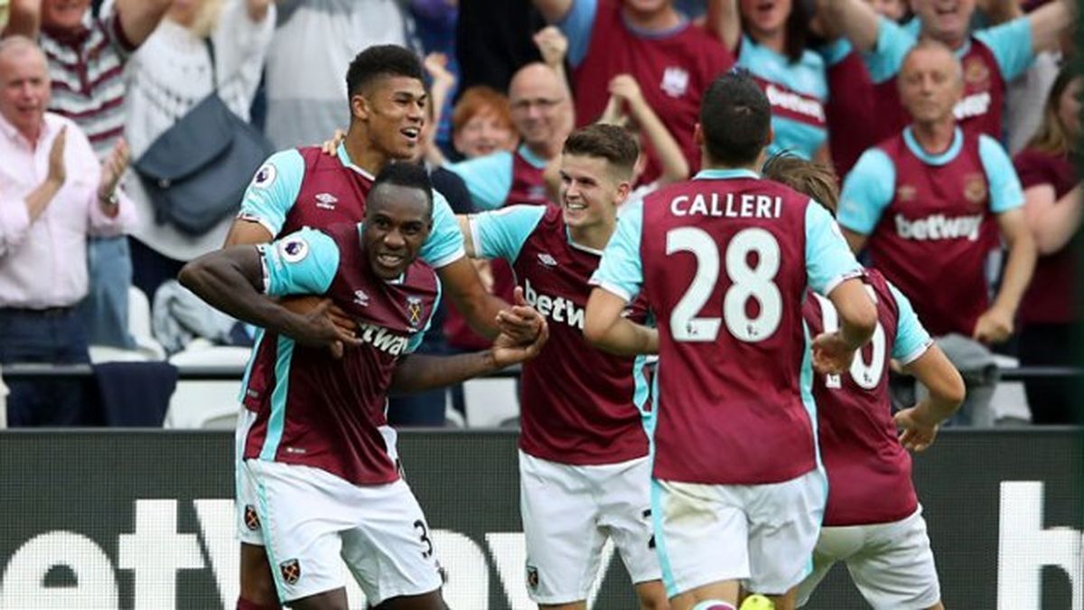 Con el debut de Calleri, West Ham festejó su primer triunfo