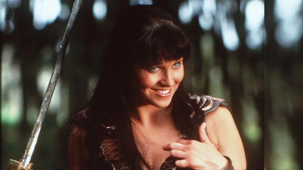 Respira hondo antes de ver lo bella que está hoy Xena de Xena: princesa ...