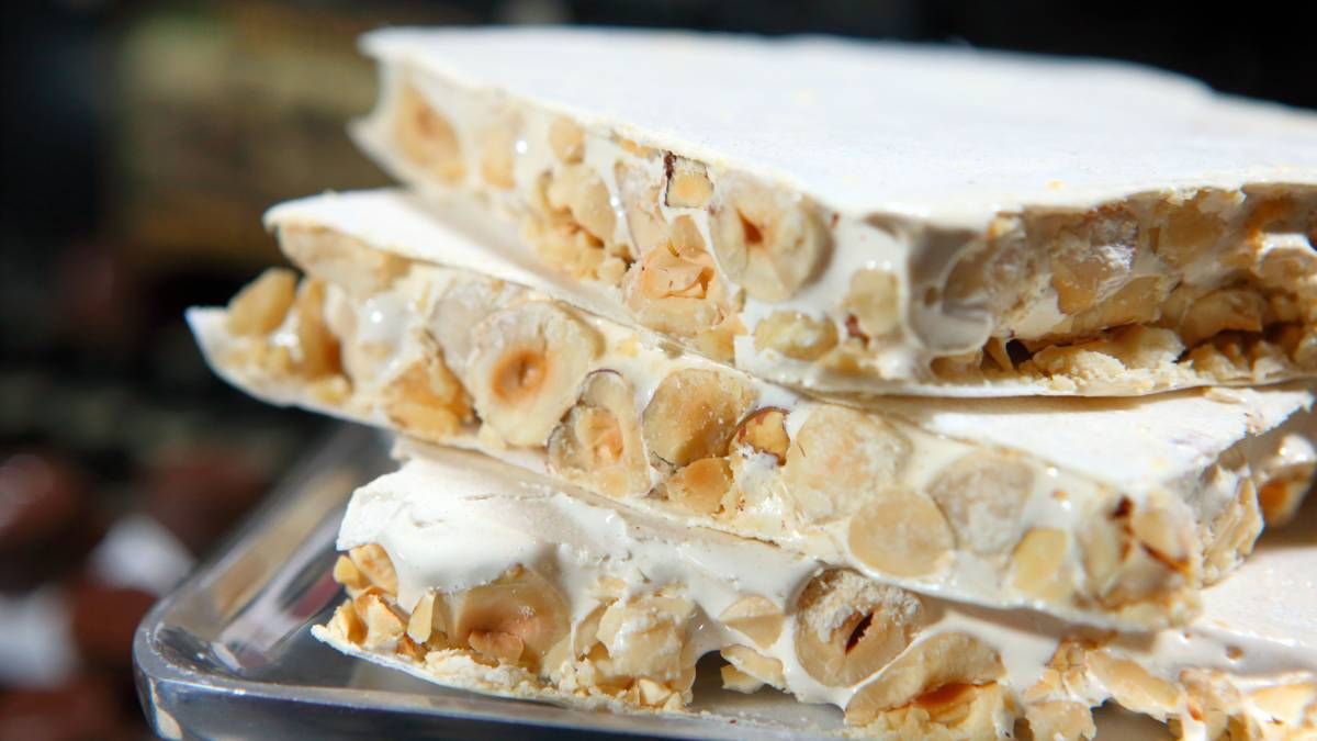 Receta fácil y rica del turrón de maní para la Navidad económica