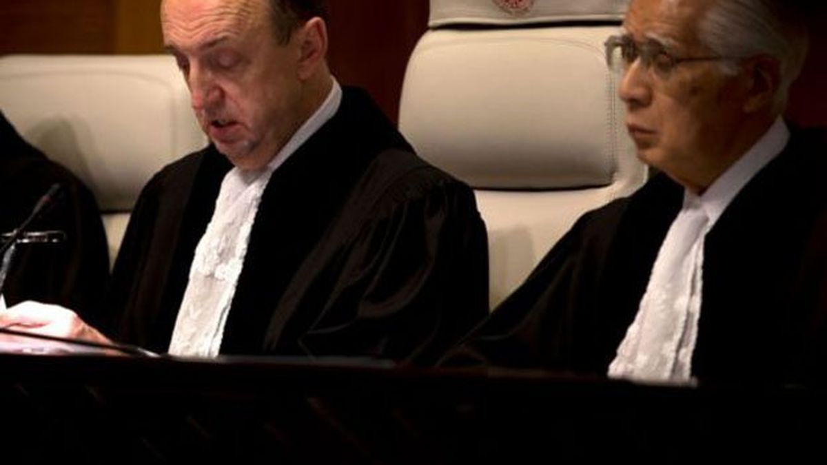 La Corte Internacional de Justicia otorgó a Perú parte del mar que ...