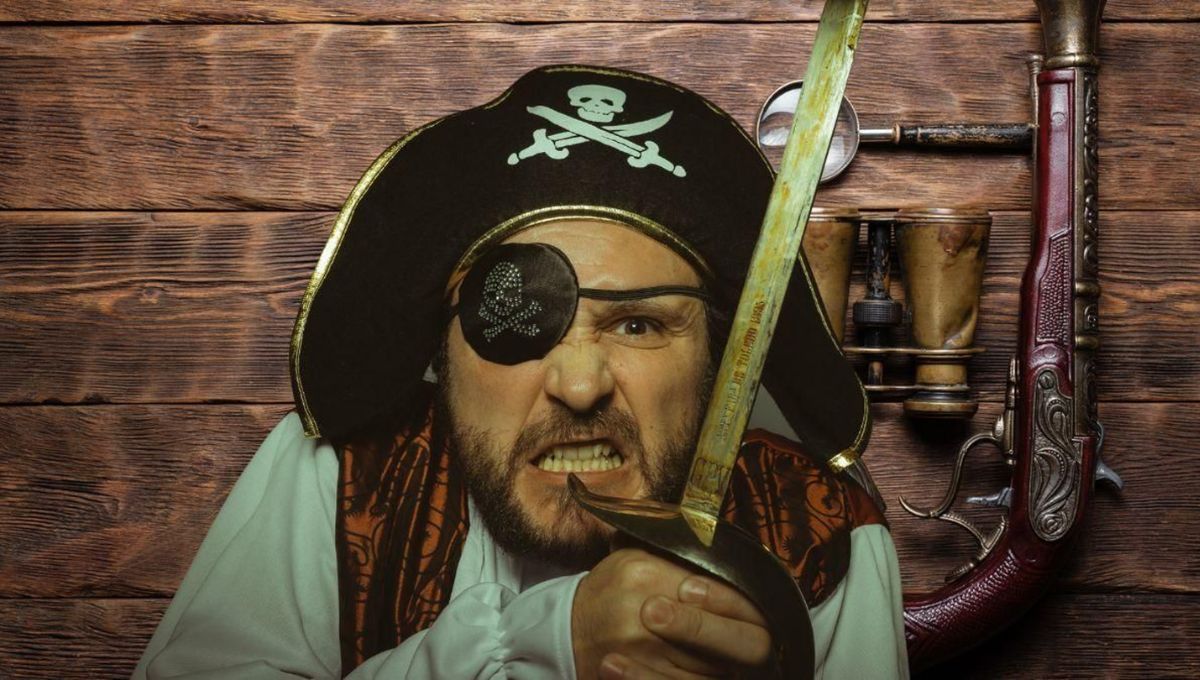 ¿Por qué los piratas usaban un parche en el ojo? no era por estética y ...