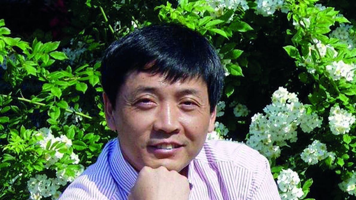 Autor chino Cao Wenxuan ganó el premio Hans Christian Andersen