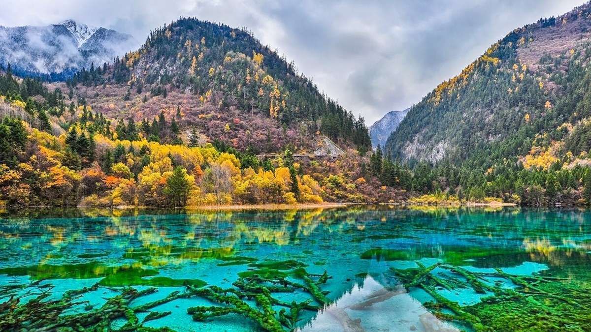 El lago de los cinco colores: es Patrimonio de la UNESCO y único en el ...